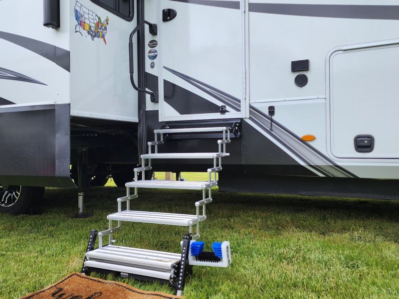 Torklift Central | GlowStep REVOLUTION® Step Series – The Premium ...